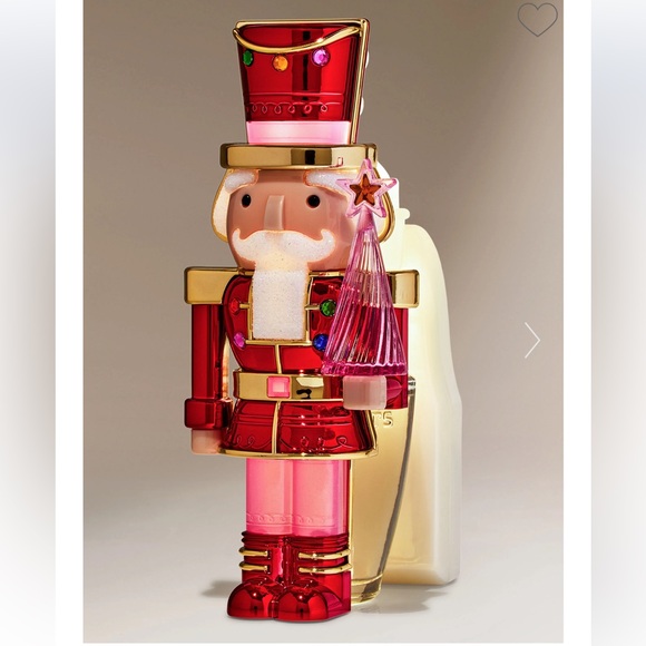 Bath & Body Works | Accents | Bath Body Works Nutcracker With Tree ...